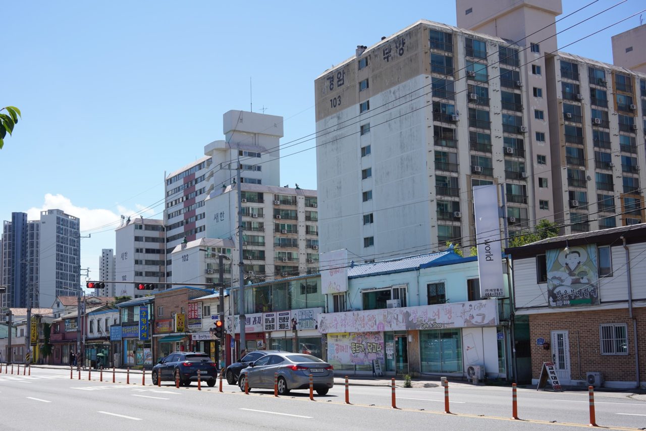 Gunsan City, Gyeongam-dong Railroad Village, Modern History Street ...