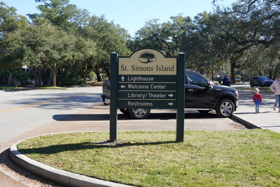 St. Simons Island Lighthouse, St. Simons Island, Georgia, USA - See Any ...
