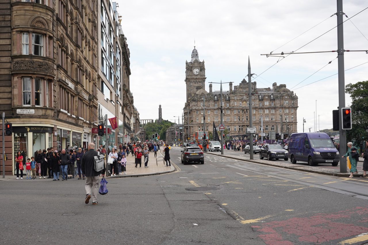 Edinburgh New Town Walk, Scotland - See Any Places